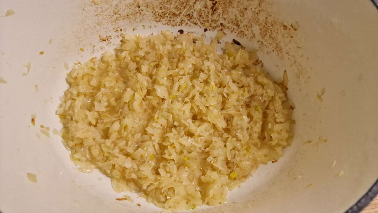 Klasszikus sertéspörkölt - Kemény Tojás receptek képekkel